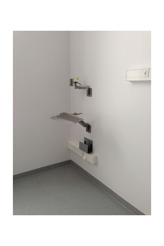 Wall bracket, Circular Stainless Steel 20mm Hole JB 31-00-00