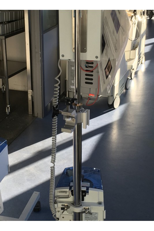 Double Multibracket for mounting eg bed IV pole JB 158-06-05