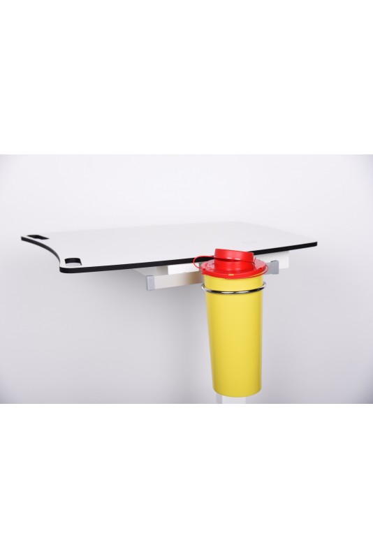 Slide clamp half model, locked with one ball clasp, and a T-